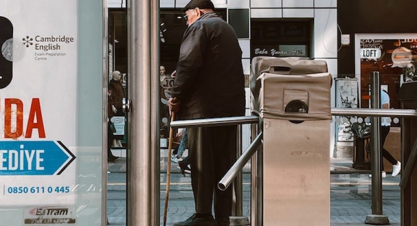 De ce sunt utilizati turnicheti si care sunt avantajele lor?